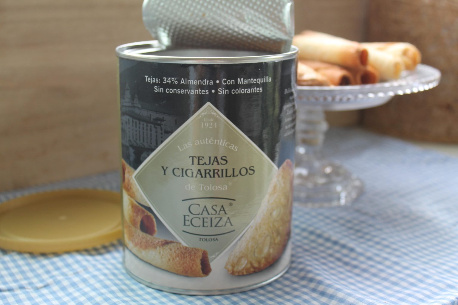 【スペイン菓子探求】Tejas y Cigarillos